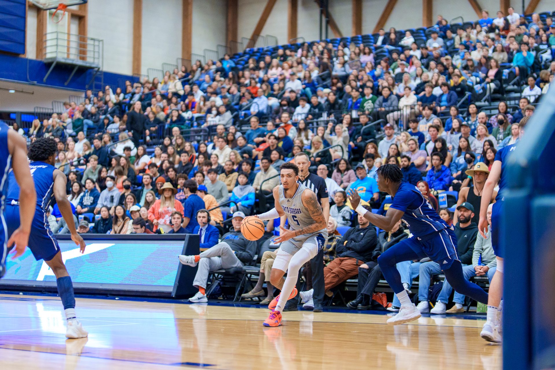 In Photos: Men’s Basketball: Gauchos vs UC Davis | The Bottom Line UCSB